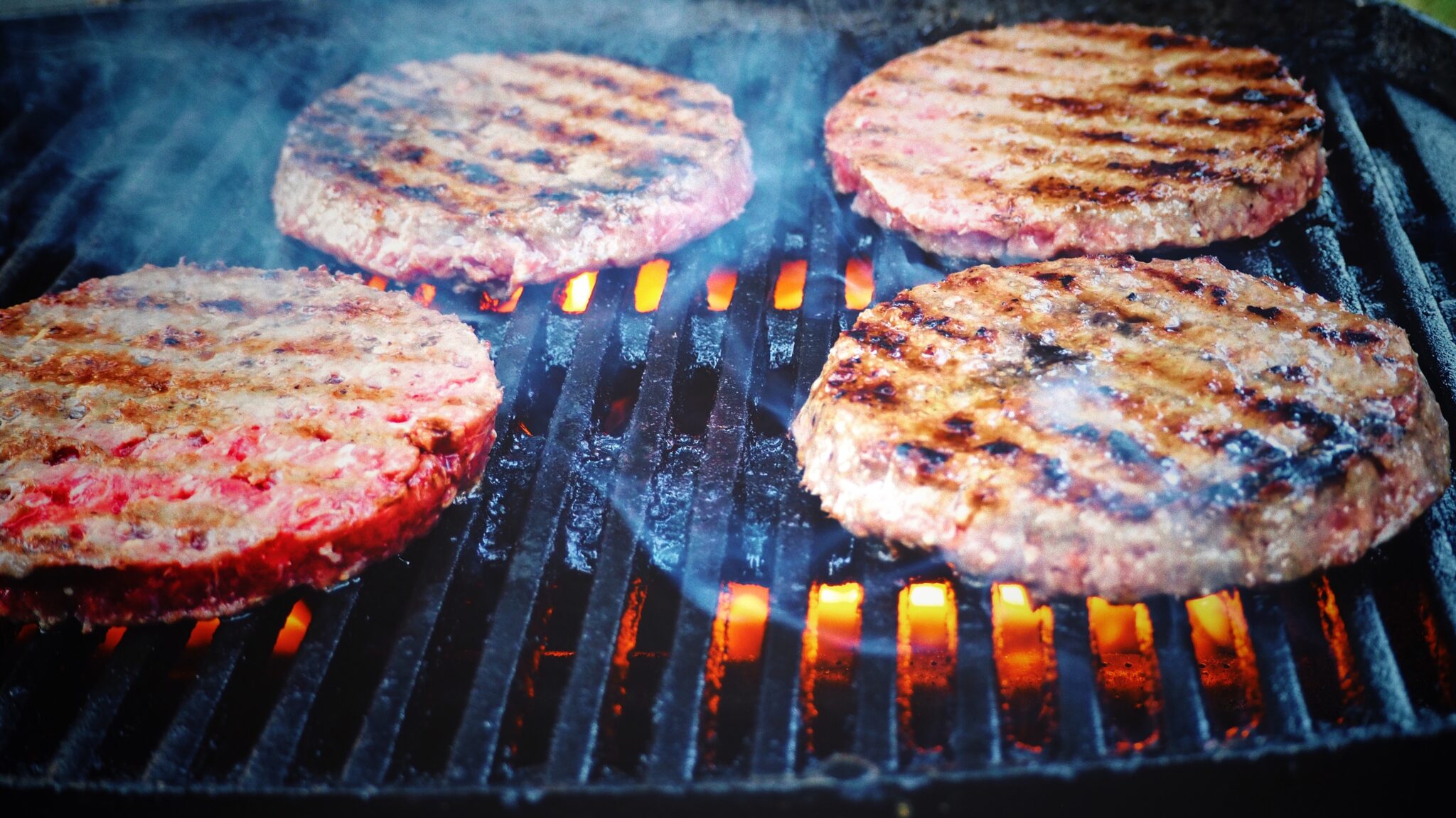 Aioli Gourmet Burger's Triple Threat Challenge